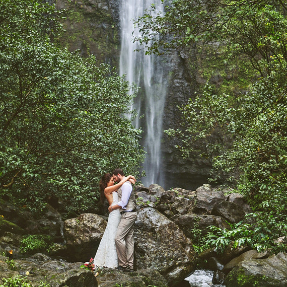 Ideas For Eloping Couples: Elopement - Tips And Tricks - Ohmyveil.com
